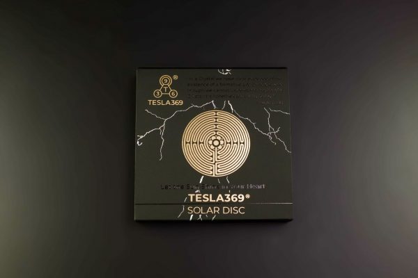 Zwei Tesla369® Solar Disk - teslasolardisk.eu